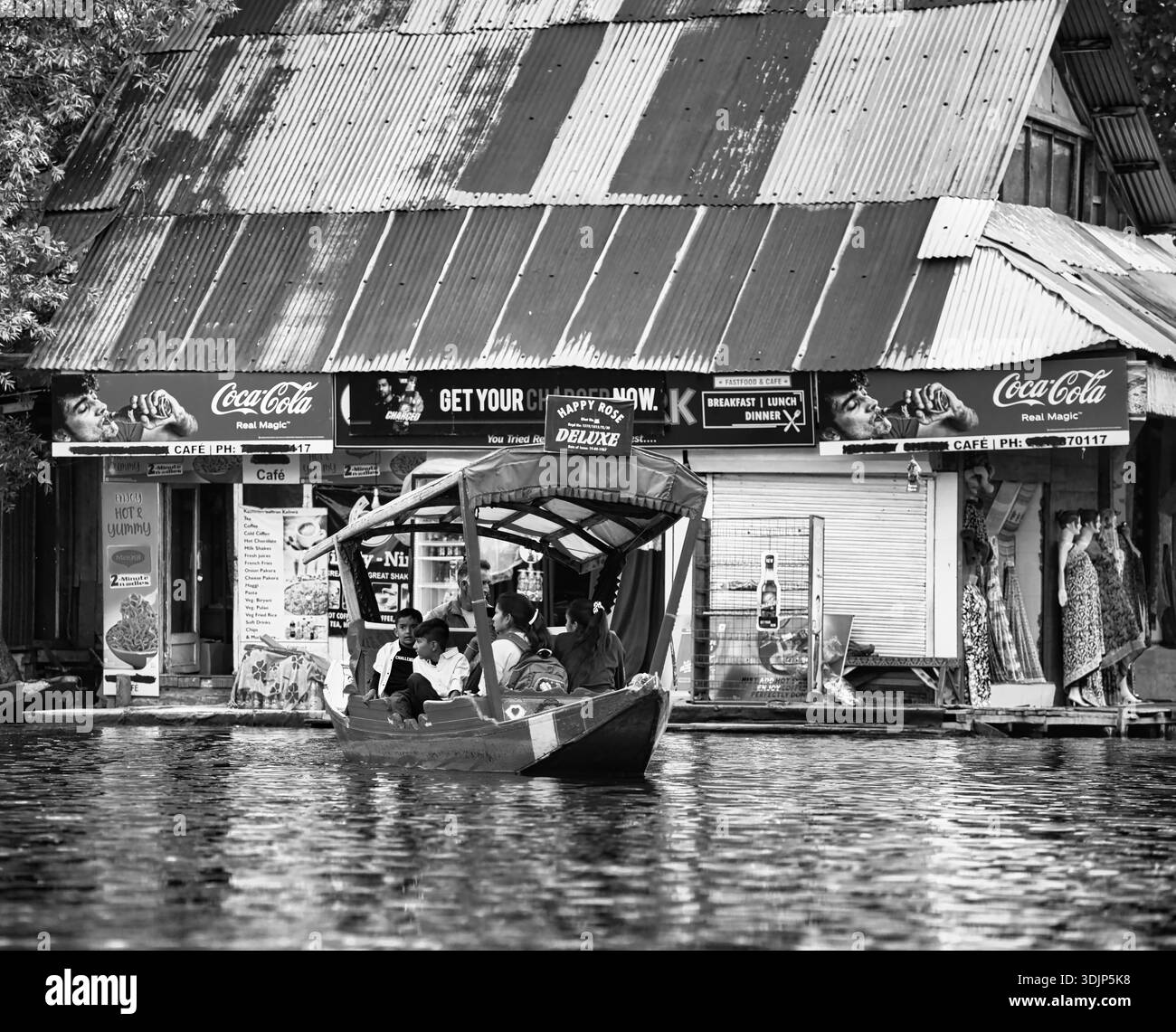 Kashmir mountain landscape Black and White Stock Photos & Images - Alamy