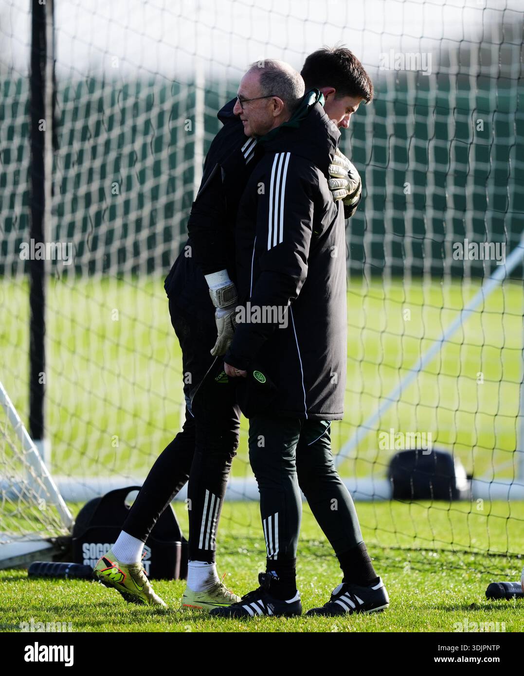 Celtic manager Martin O'Neill with goalkeeper Ross Doohan during a ...