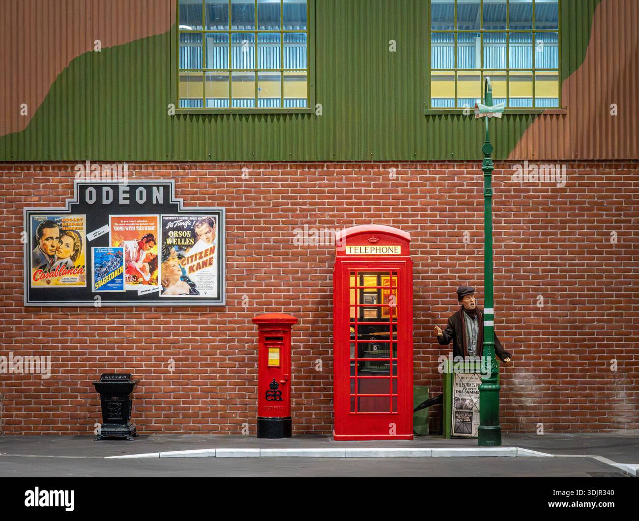 Odeon cinema postrers hi-res stock photography and images - Alamy