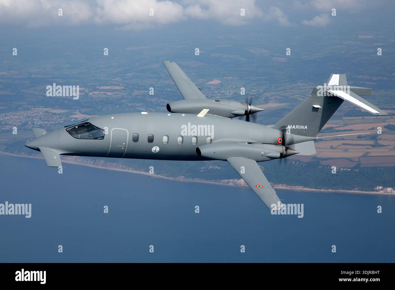 Aircraftcraft hi-res stock photography and images - Alamy