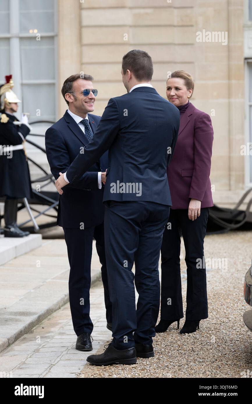 France's President Emmanuel Macron welcomes Greenland’s Prime Minister ...