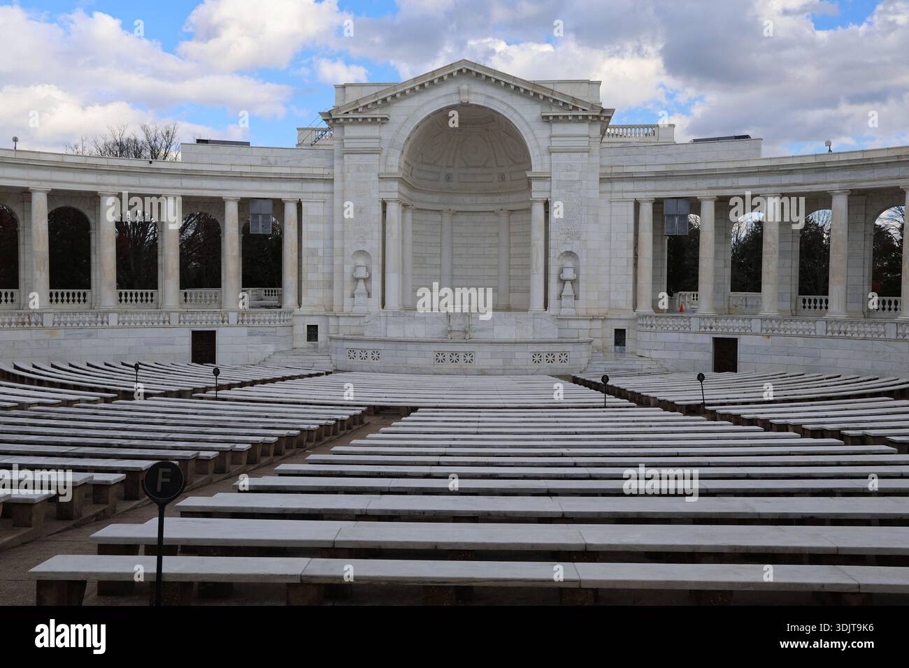 Arlington national cemetery county hi-res stock photography and images ...