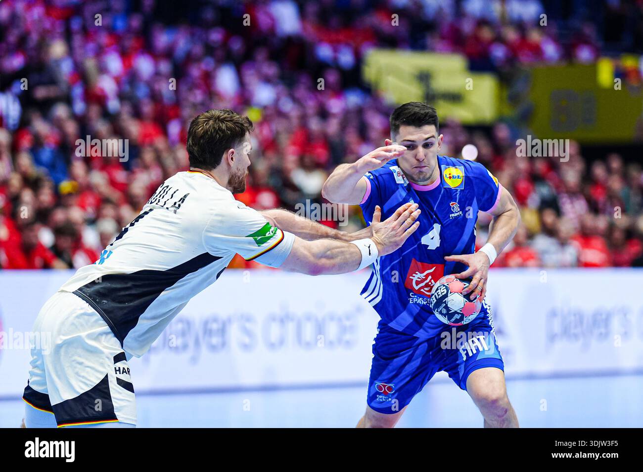 Johannes Golla (Deutschland, #04), Aymeric Minne (Frankreich, #04) DEN ...