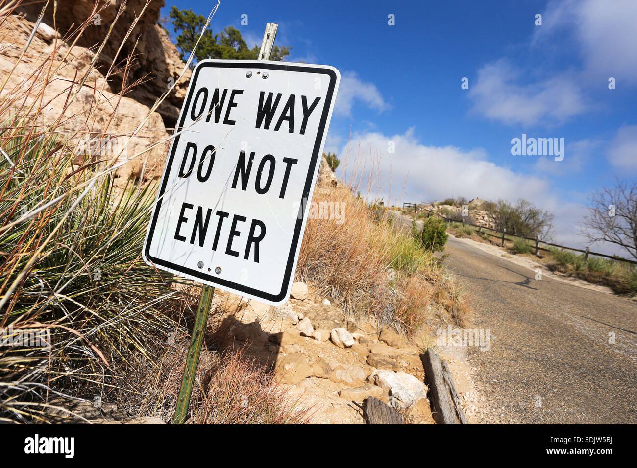 Navigation traffic sign hi-res stock photography and images - Alamy
