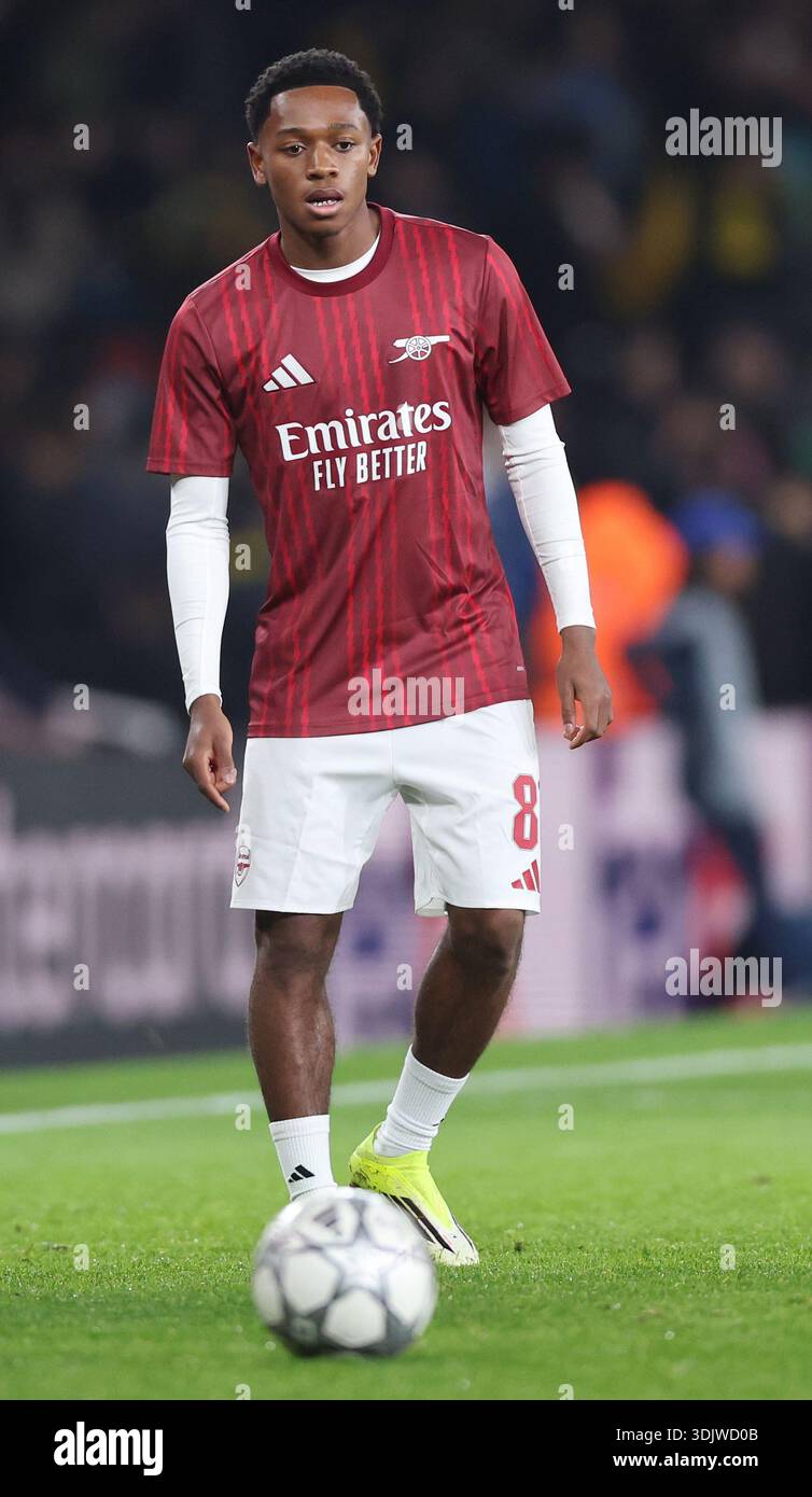 London, England, 28th January 2026. Brando Bailey-Joseph of Arsenal ...