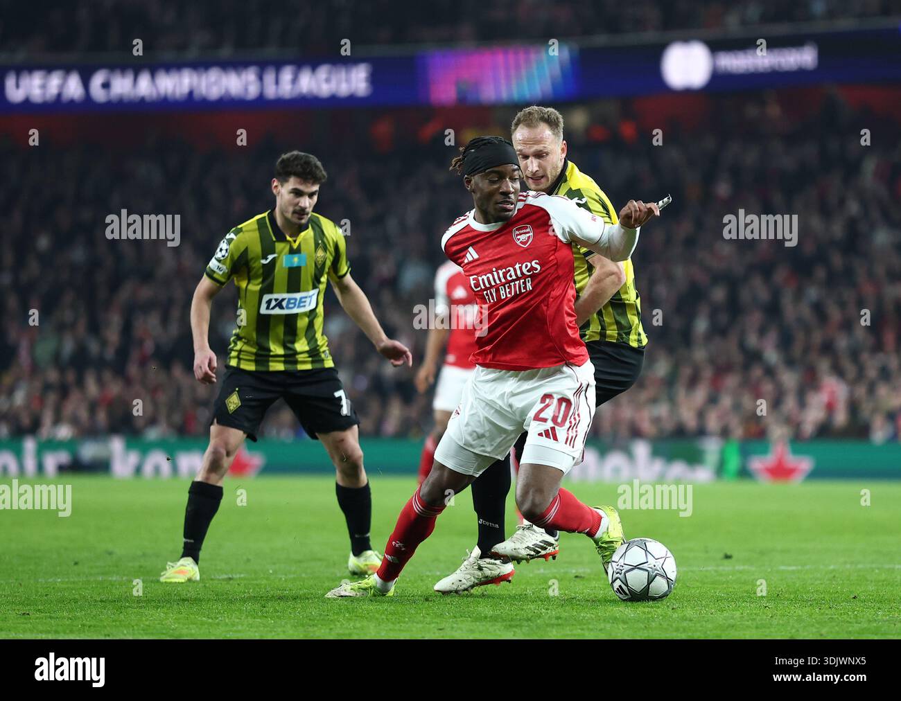 London, England, 28th January 2026. Noni Madueke of Arsenal in action ...