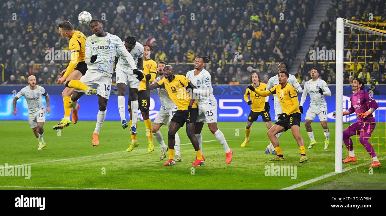 from left Nico Schlotterbeck (Dortmund), Ange-Yoan Bonny, Serhou ...