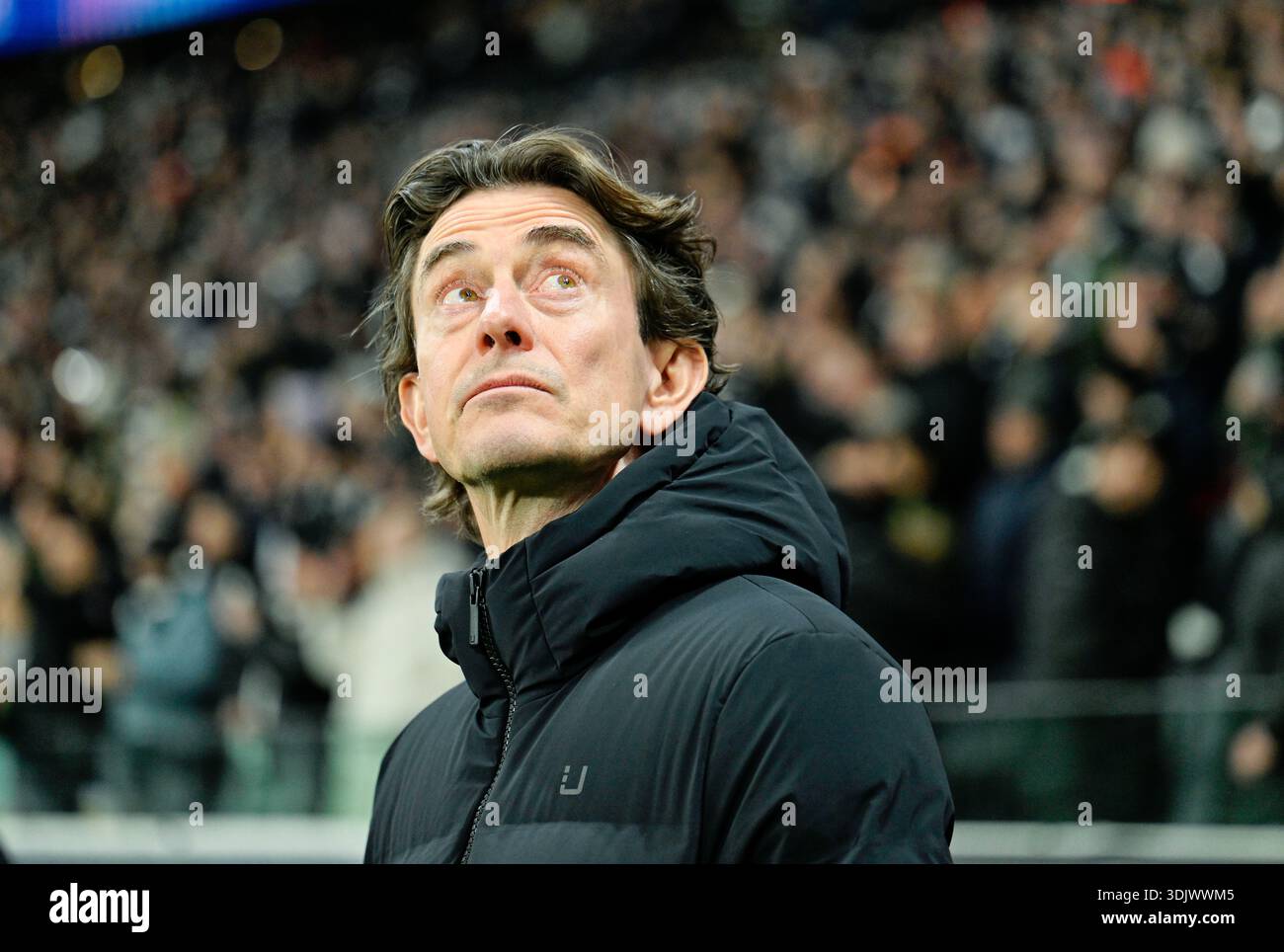 Coach thomas frank tottenham hotspur hi-res stock photography and ...