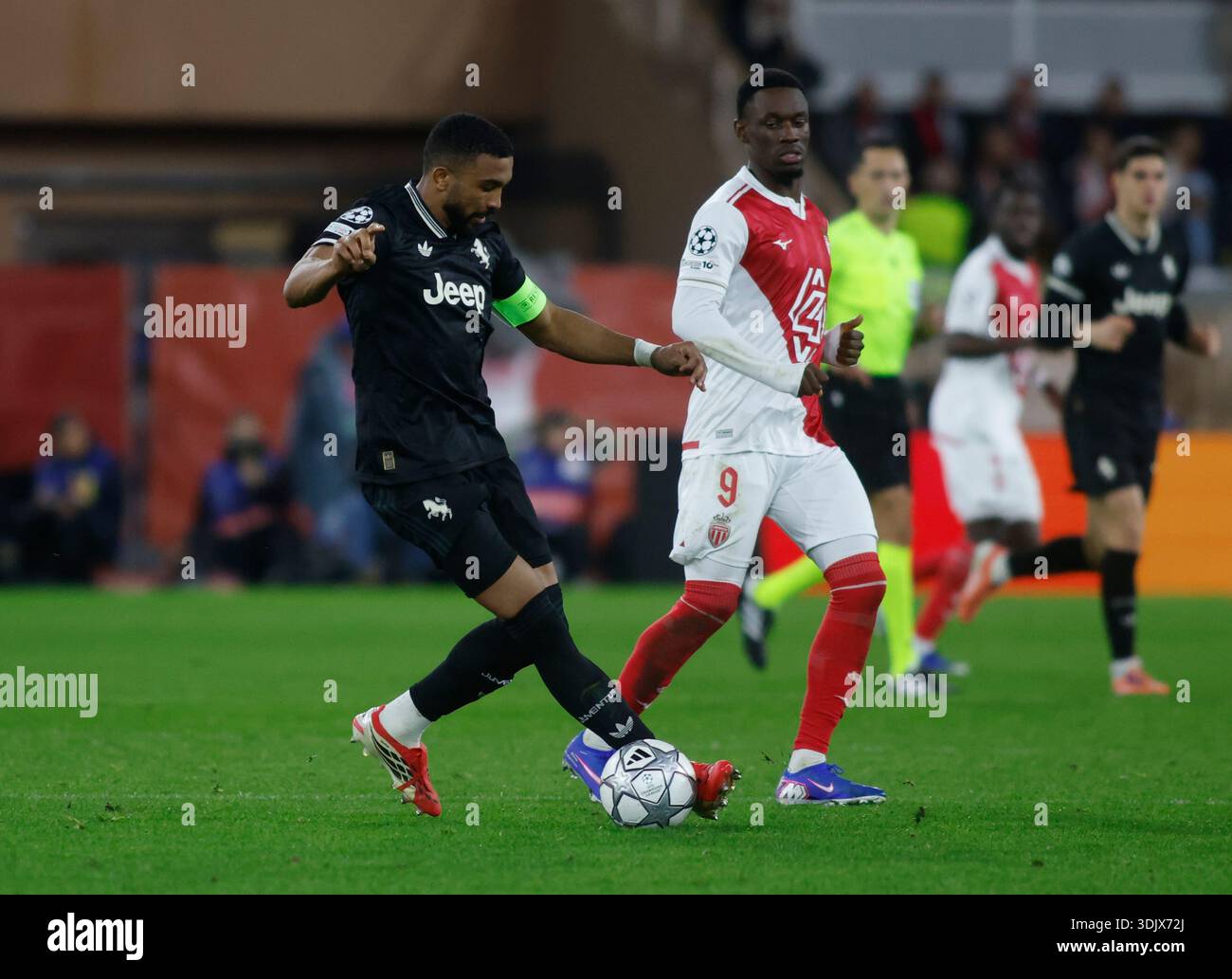 Gelson Bremer of Juventus FC and Folarin Balogun of AS Monaco during ...