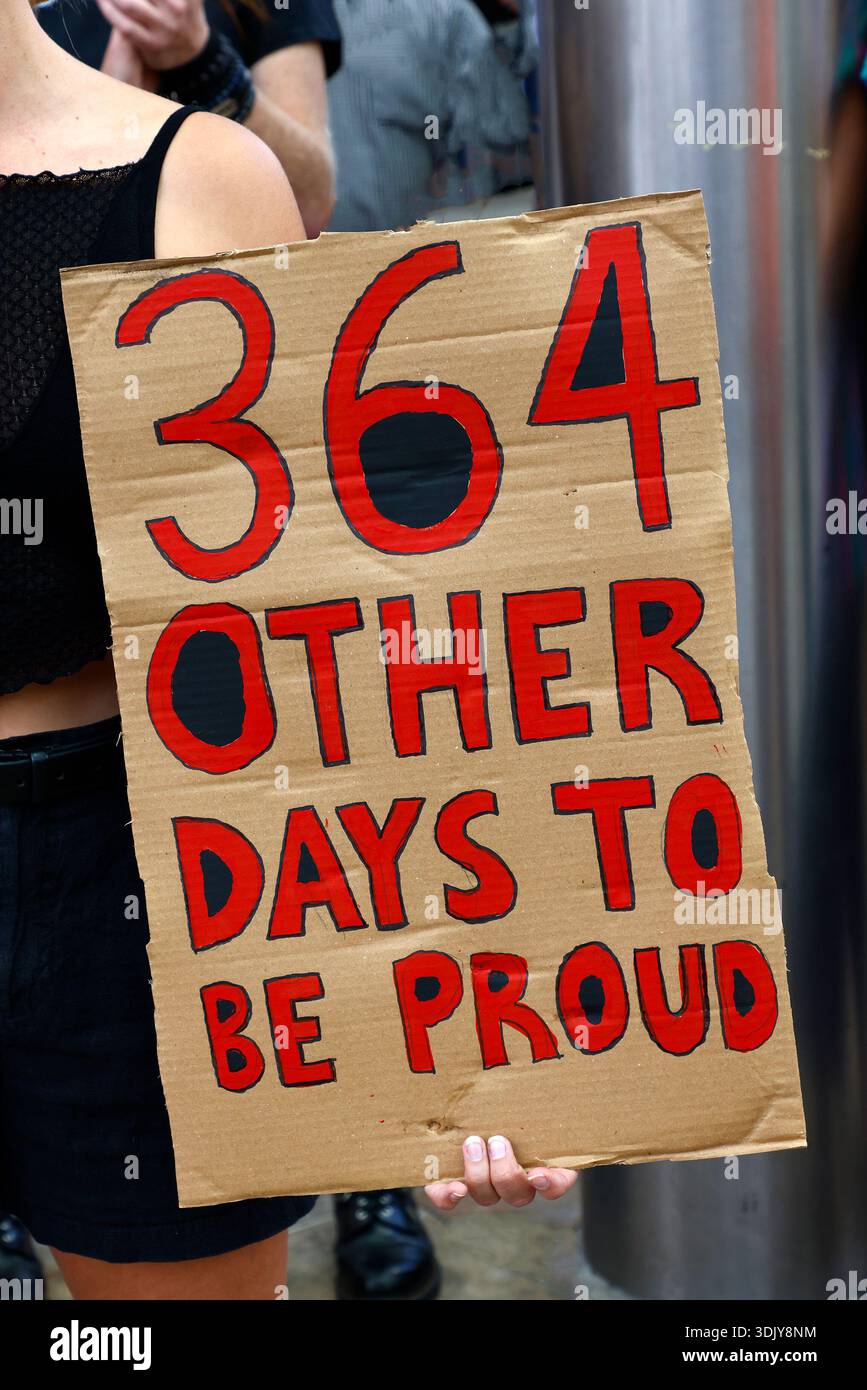 Change the date sign invasion day hi-res stock photography and images ...