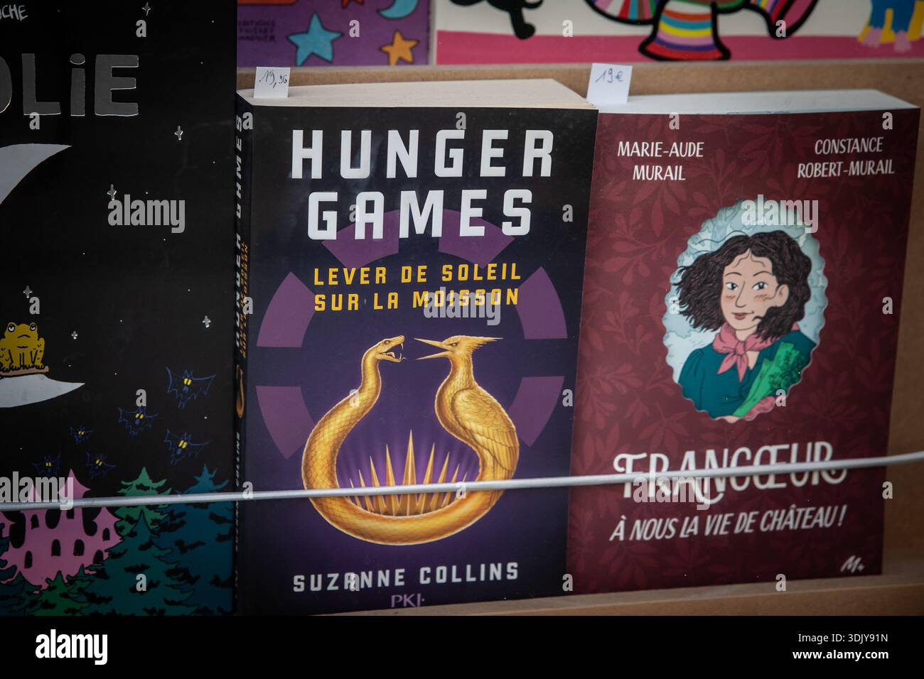 Hunger games en francais hi-res stock photography and images - Alamy