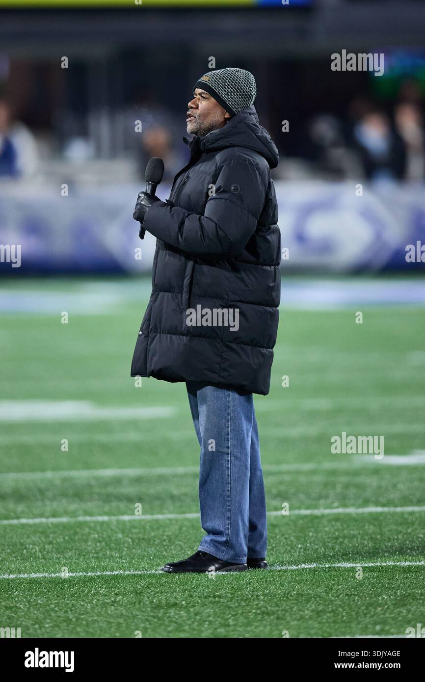 Dr. Frank K. Thomas sings the National Anthem prior to the Atlantic ...