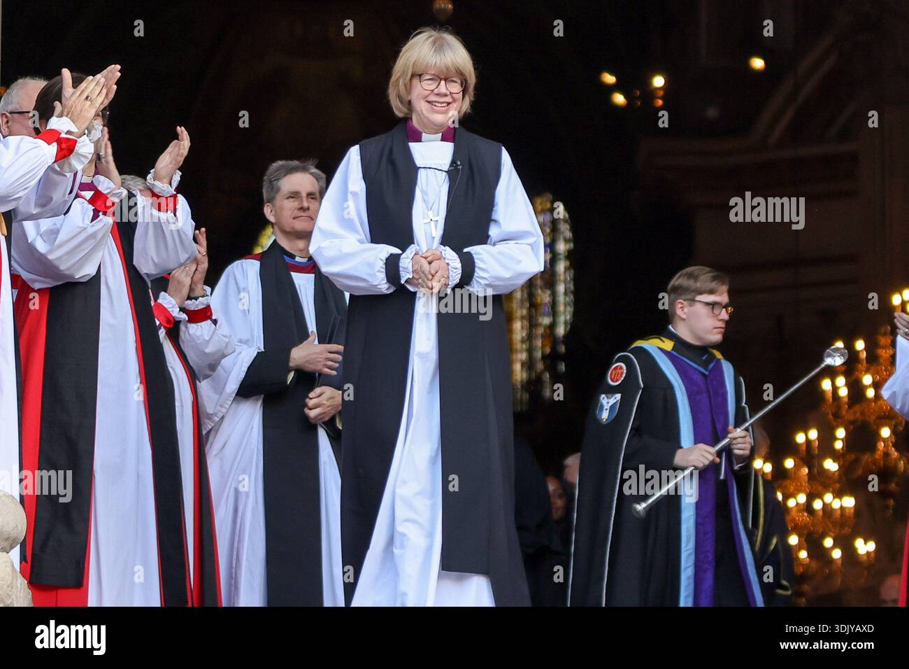Dame Sarah Mullally leaves St Paul s' Cathedral after her confirmation ...