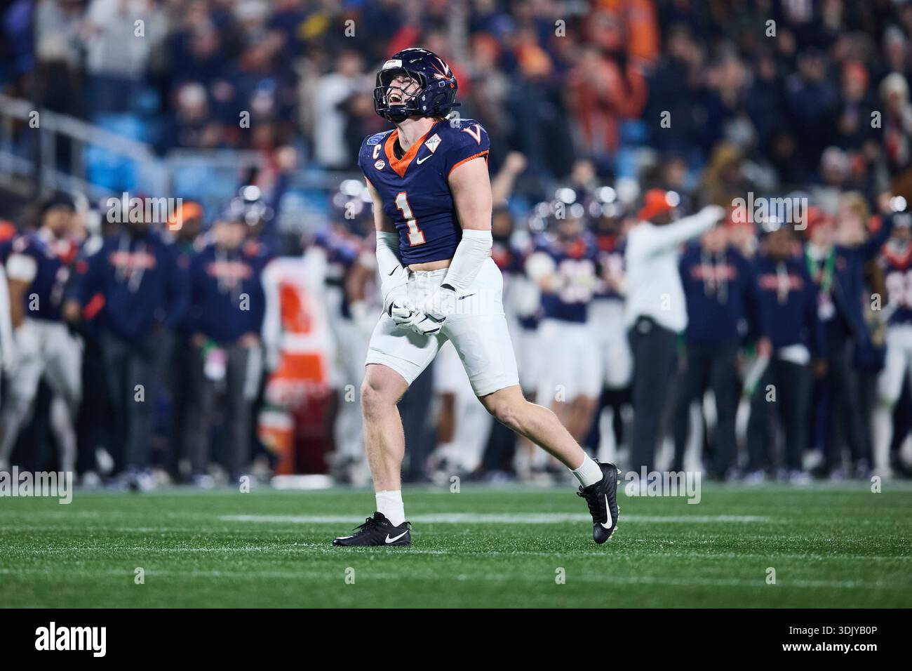 Virginia linebacker James Jackson (1) reacts after making a play ...
