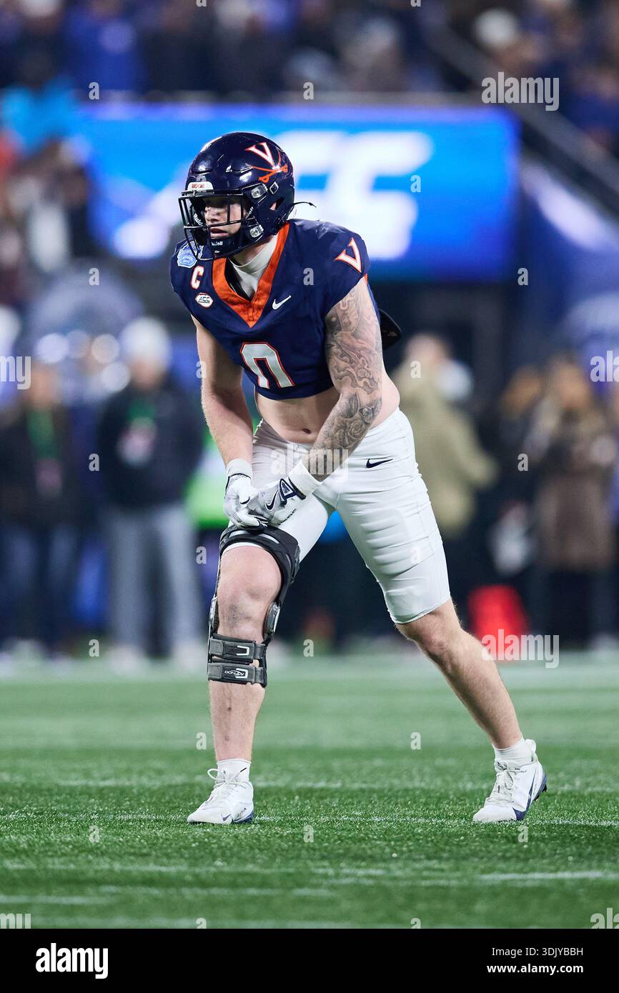 Virginia tight end Sage Ennis (0) lines up on offense against Duke ...