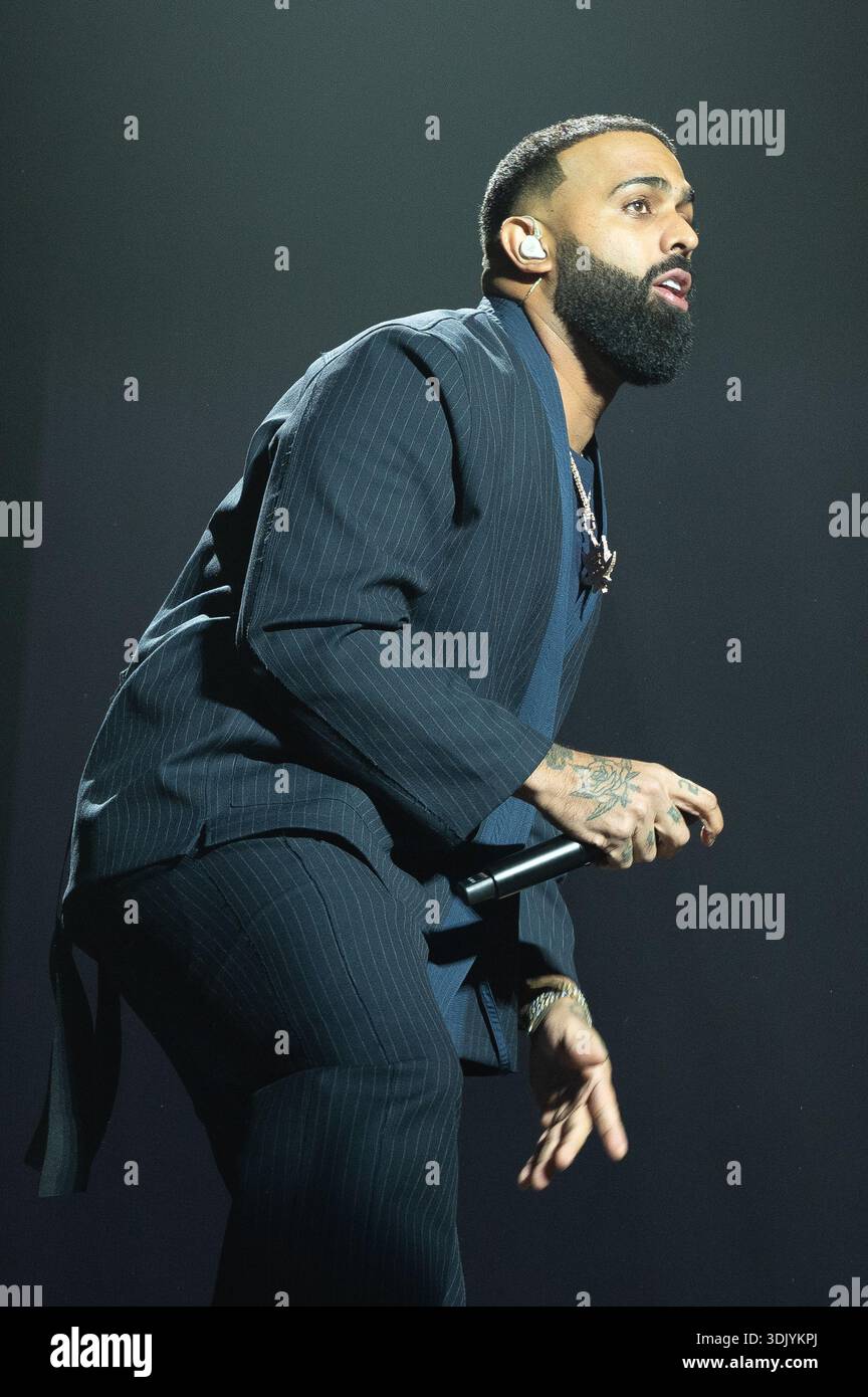 Madrid, Spain. 28th Jan, 2026. Recording artist Eladio Carrion performs ...