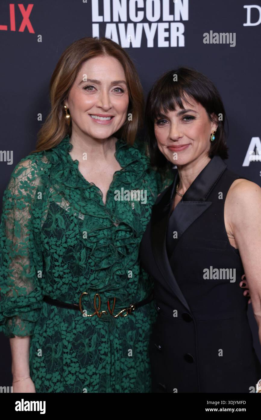 LOS ANGELES, CALIFORNIA - JANUARY 28: Constance Zimmer & Sasha ...