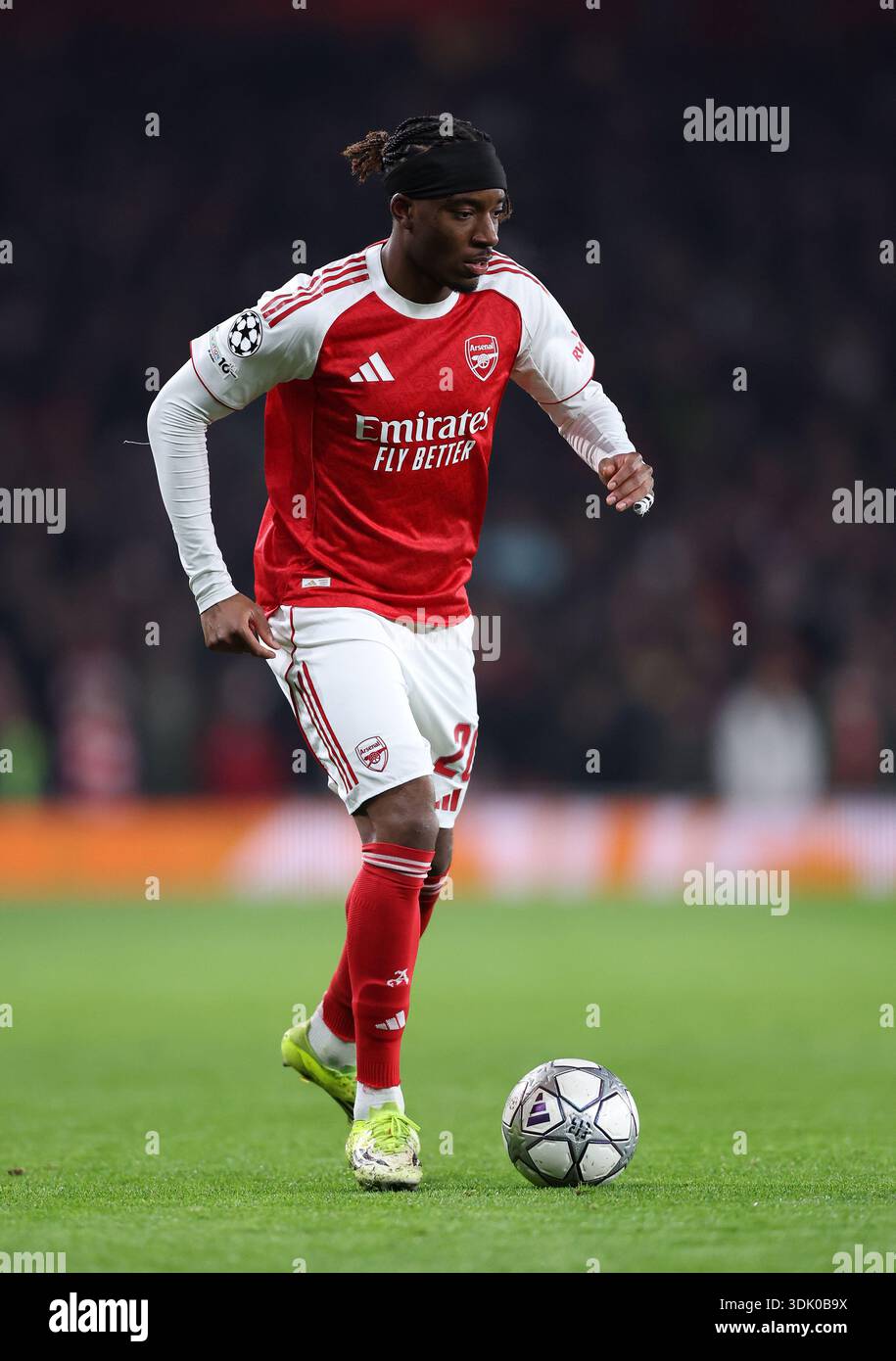 London, England, 28th January 2026. Noni Madueke of Arsenal during the ...
