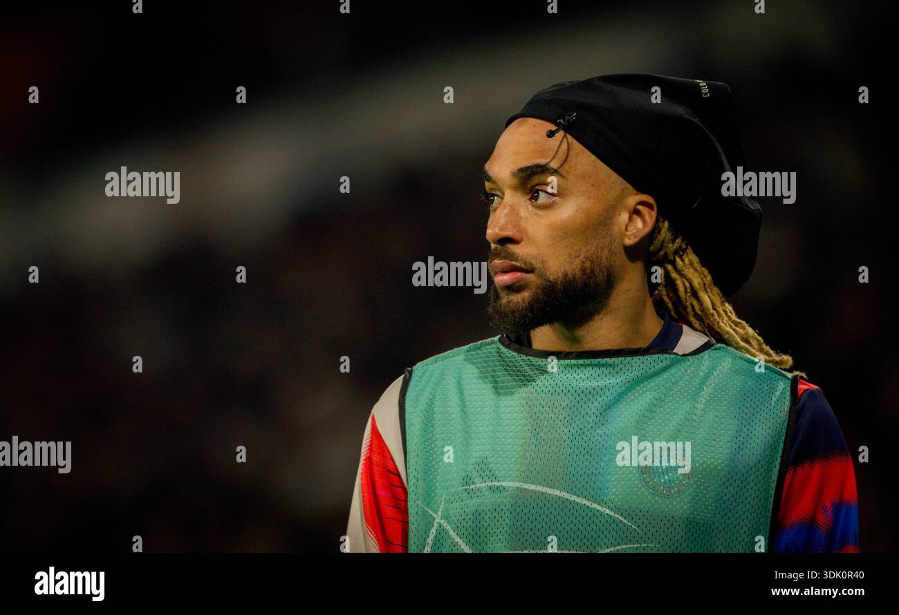 Eindhoven, Netherlands, 28th Jan 2026. Sacha Boey (FCB) PSV Eindhoven ...