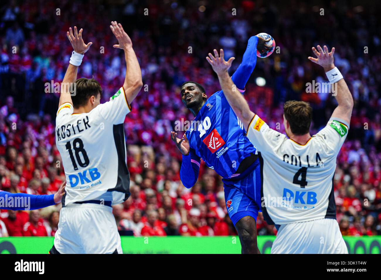 Wurf/Tor Dika Mem (Frankreich, #10) DEN, Deutschland vs. Frankreich ...