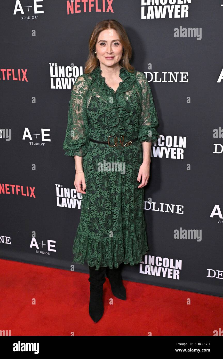 Sasha Alexander bei der Premiere der 4. Staffel der Netflix-Serie 'The ...