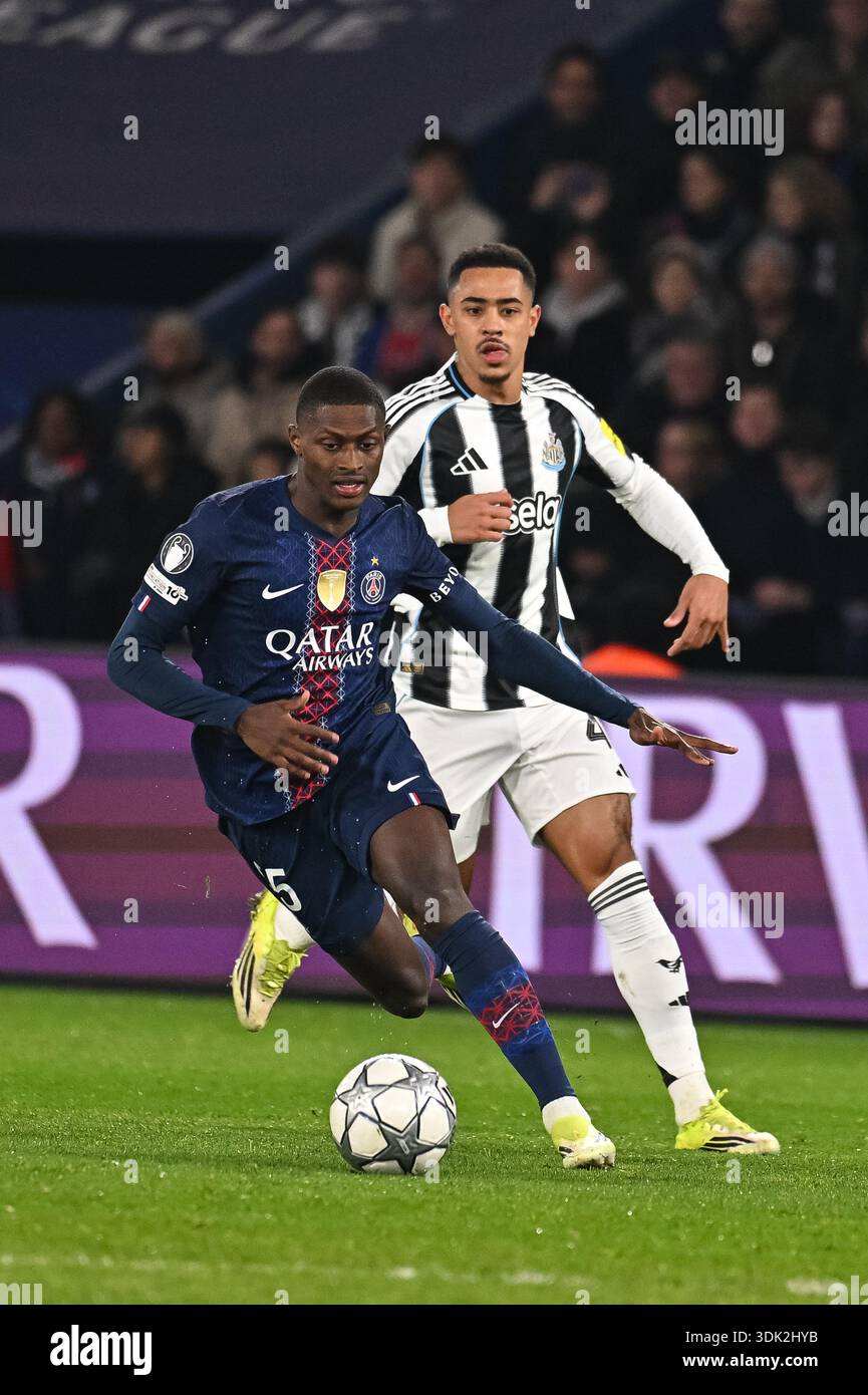 PSG and Newcastle draw in Champions League match at Parc des Princes on ...