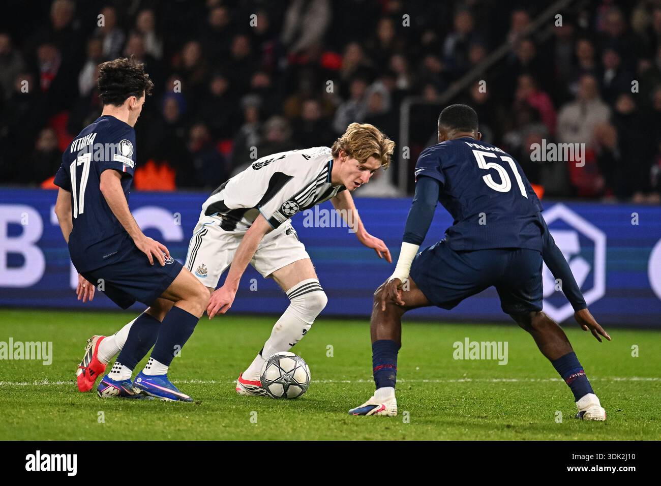 PSG and Newcastle draw in Champions League match at Parc des Princes on ...