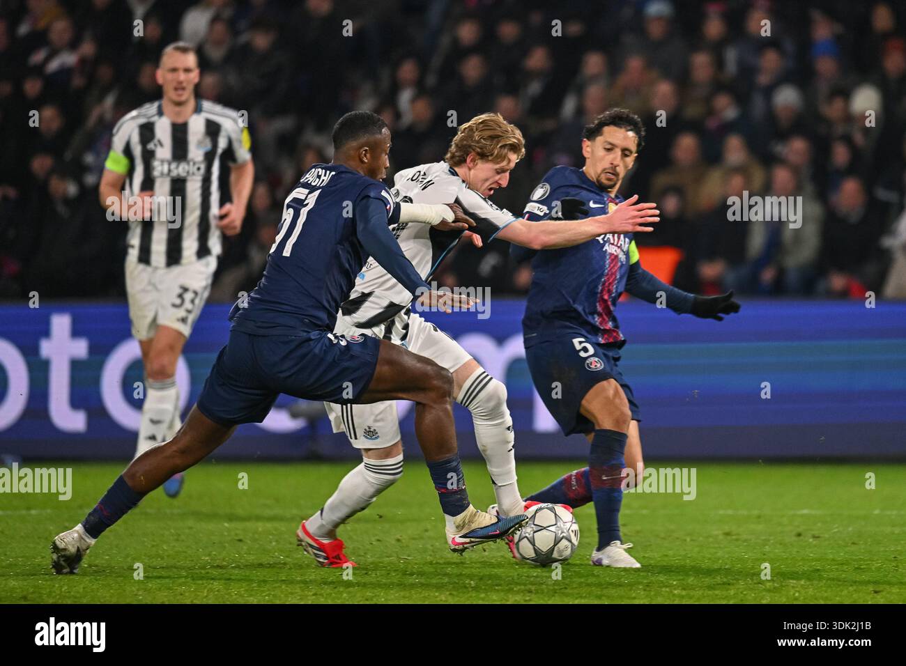 PSG and Newcastle draw in Champions League match at Parc des Princes on ...