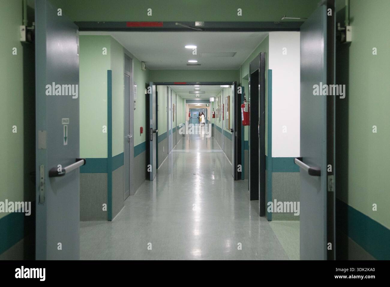 Milan, Niguarda Hospital, Inauguration and ribbon-cutting ceremony of ...