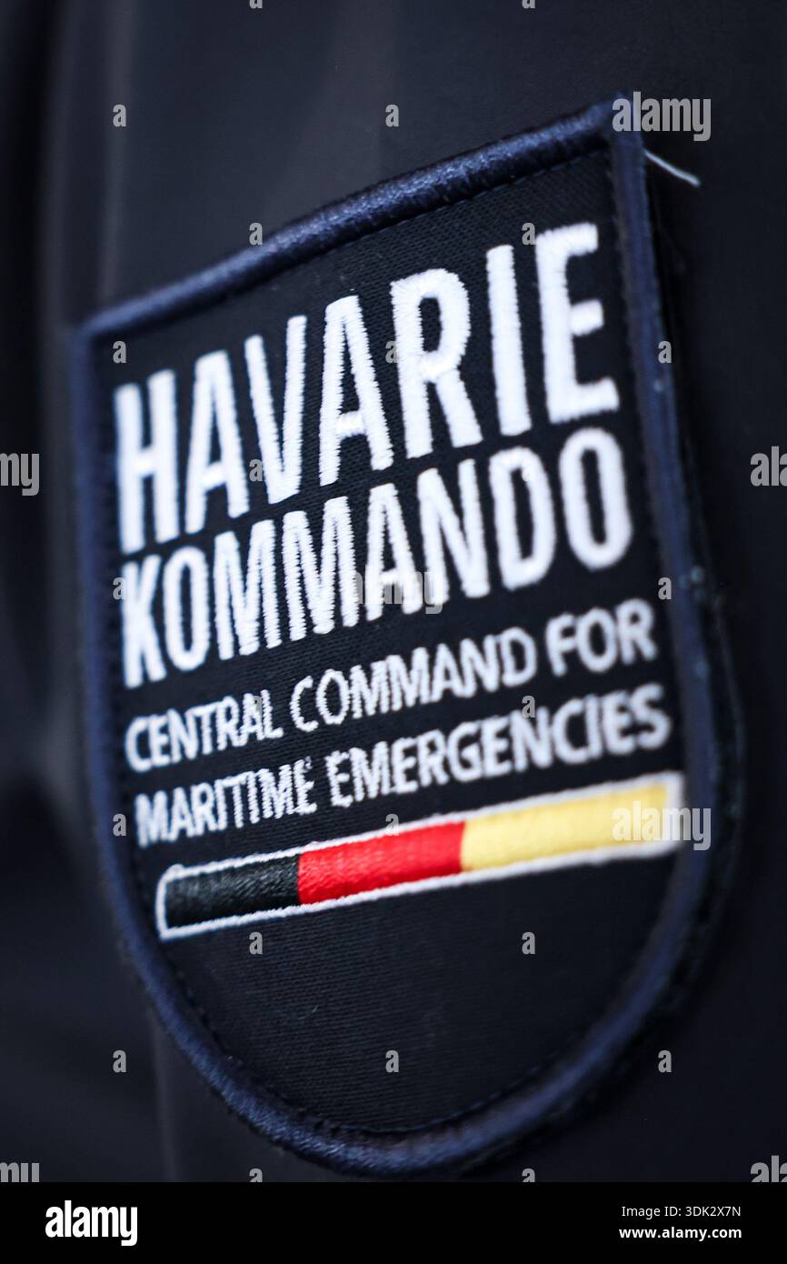 26 January 2026, Hamburg: A "Havariekommando - Central Command for ...