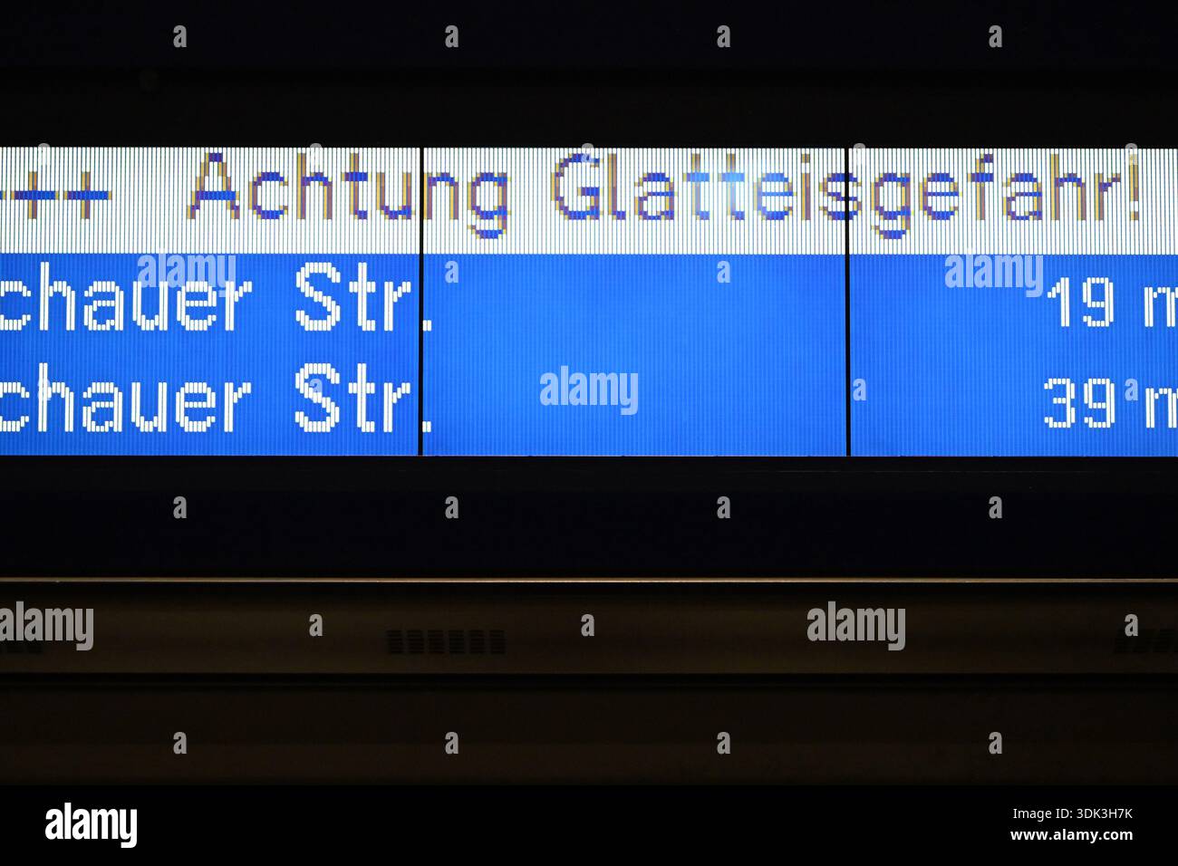 29 January 2026, Berlin: A display at an S-Bahn station reads "Caution ...