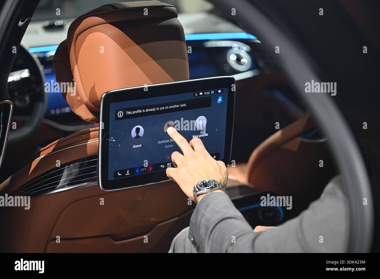 29 January 2026, Baden-Württemberg, Stuttgart: A look inside the new S ...