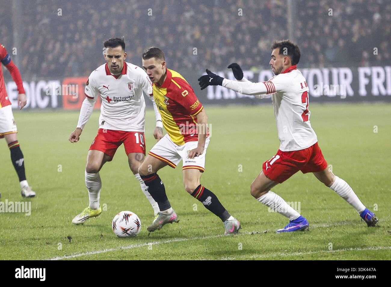 DEVENTER , 29-01-2026 , Stadium De Adelaarshorst , season 2025 / 2026 ...