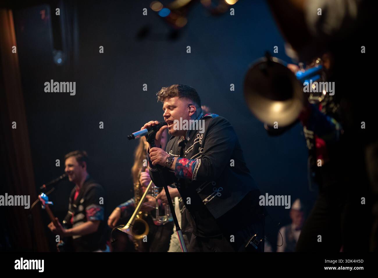 PRODUCTION - 29 January 2026, North Rhine-Westphalia, Cologne: Singer ...