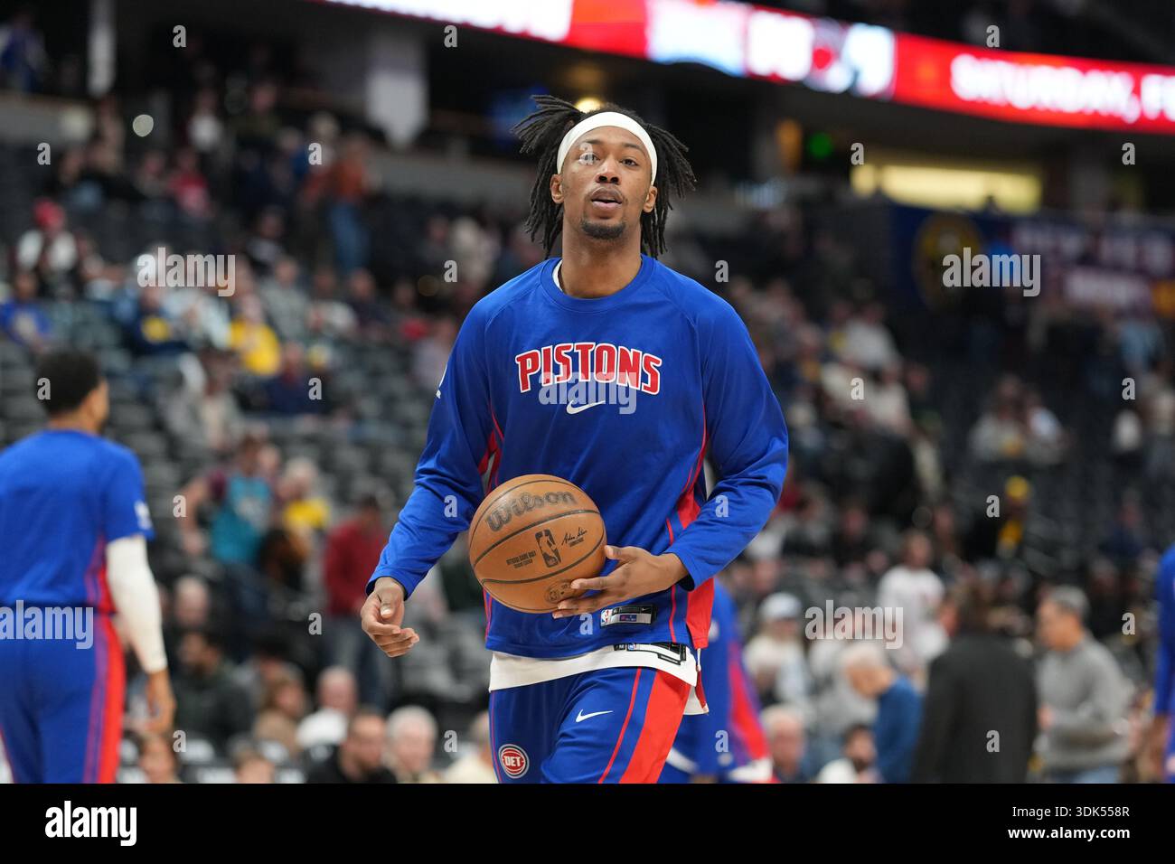Detroit Pistons forward Ronald Holland II (5) in the first half of an ...
