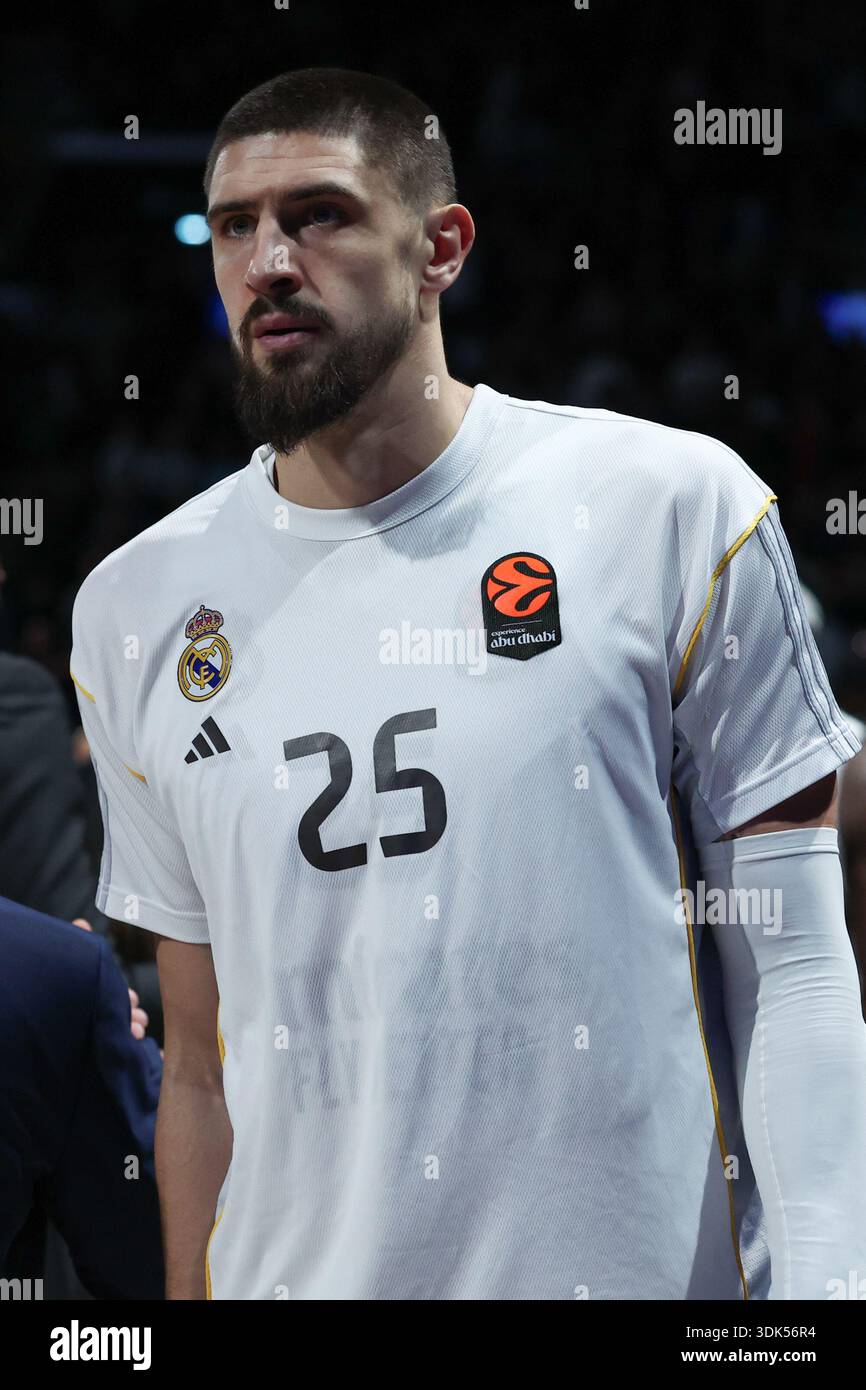 Center Alex LEN (#25 Real Madrid) during the Euroleague game Paris ...