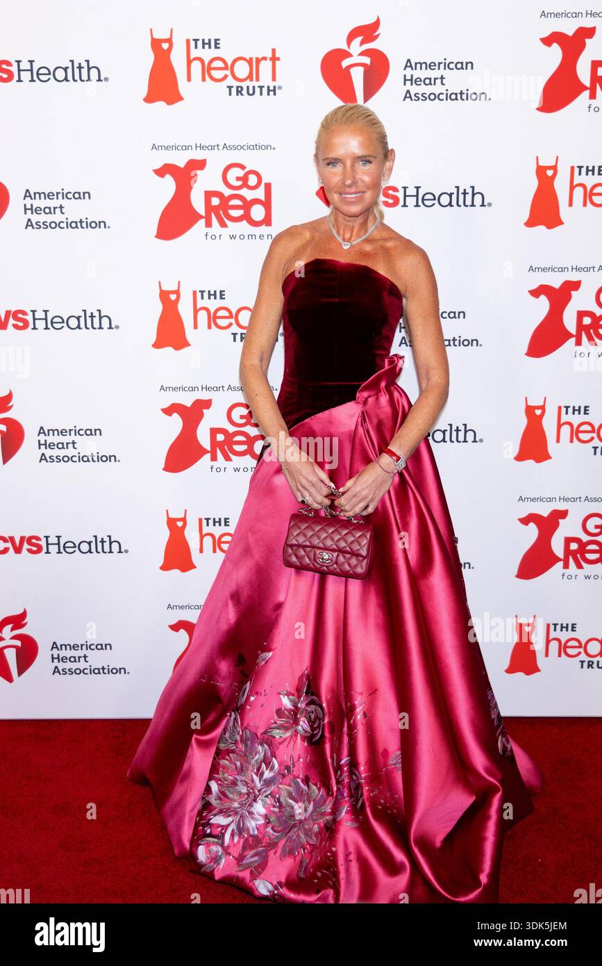 Evelina Grayver MD at arrivals for American Heart Association Go Red ...