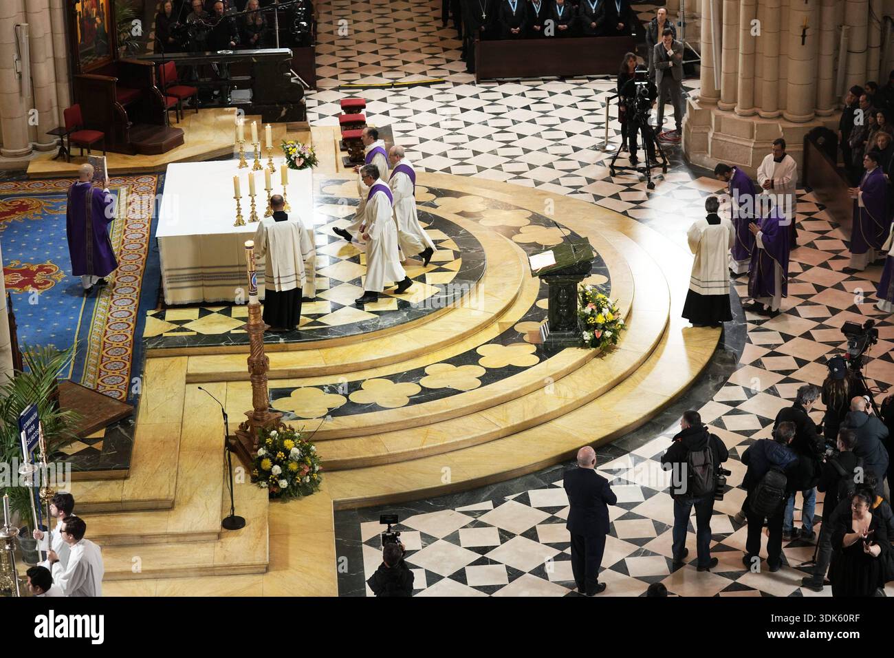 Isabel Diaz Ayuso and Jose Luis Martinez-Almeida attending funeral mass ...