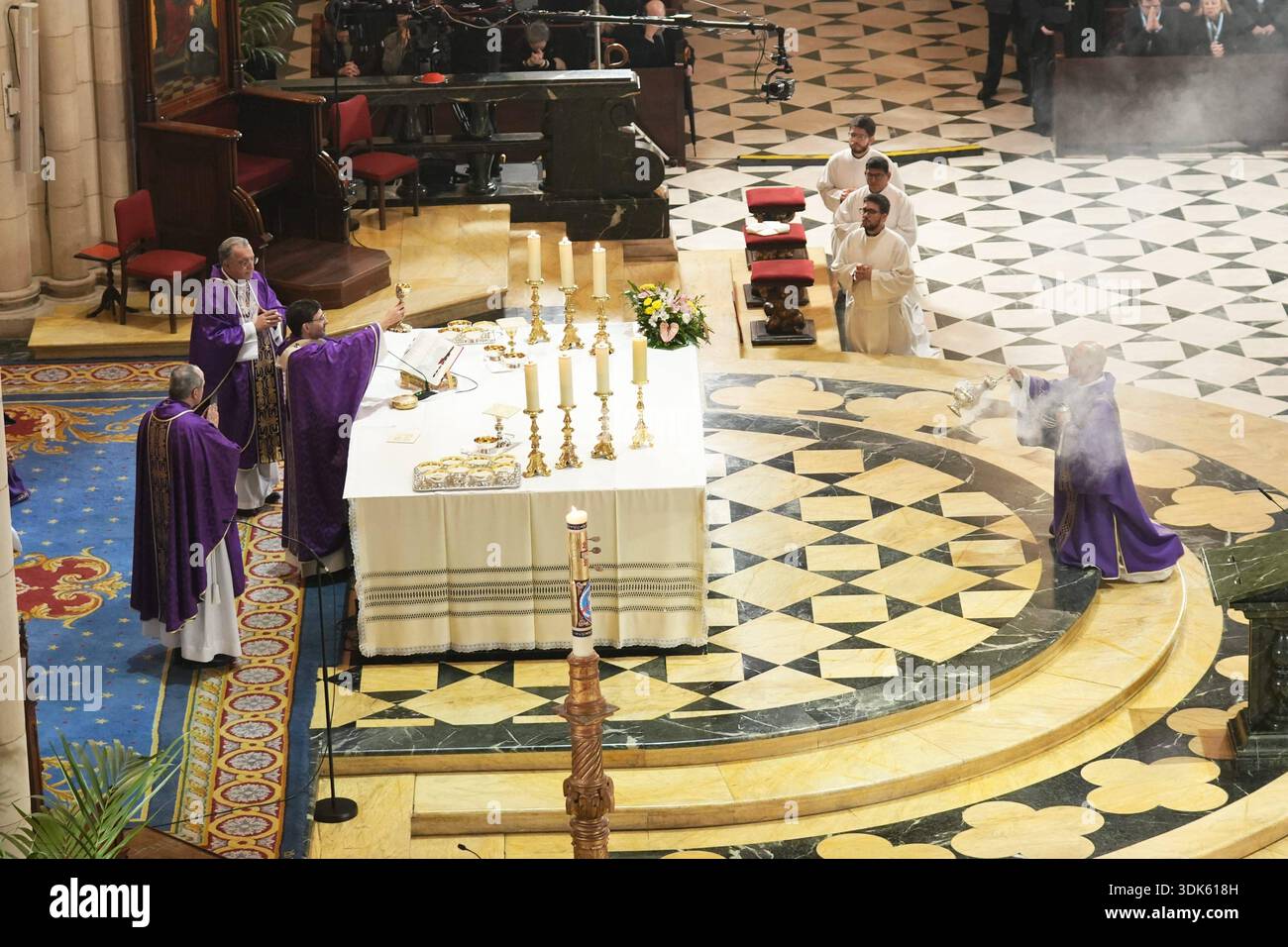 Isabel Diaz Ayuso and Jose Luis Martinez-Almeida attending funeral mass ...