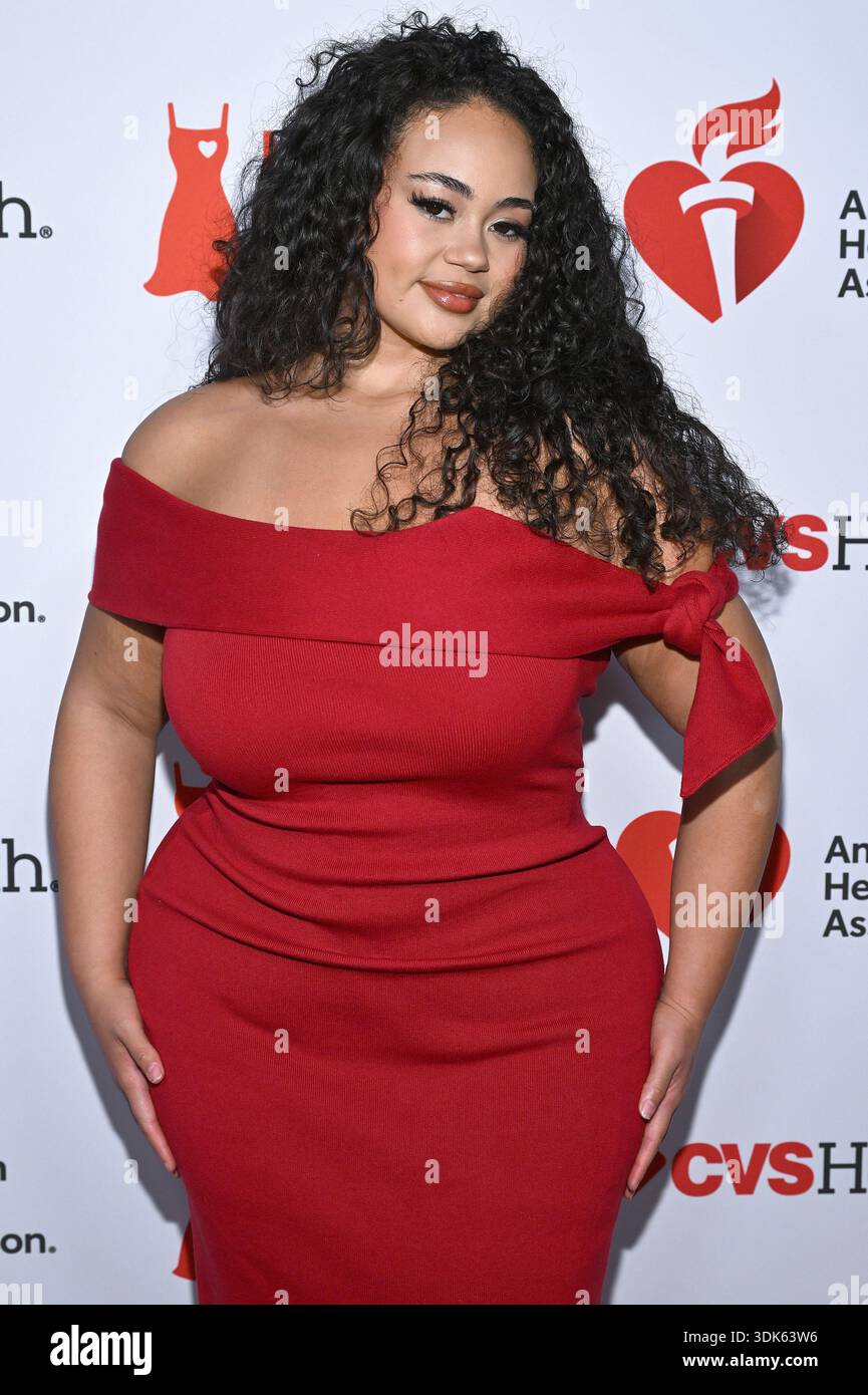 Phaith Montoya attends theAmerican Heart Association's Red Dress ...