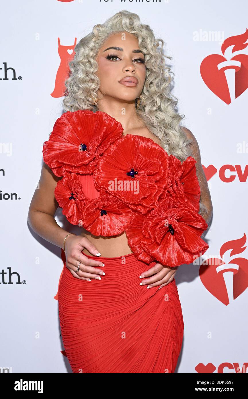 Amaya Elizabeth Espinal attends the American Heart Association's Red ...