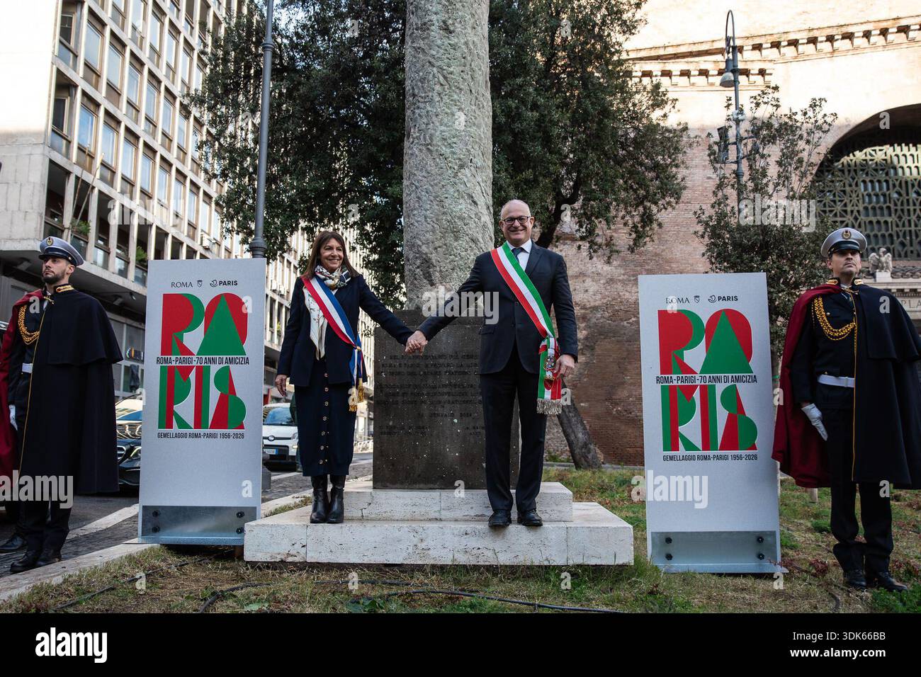 **NO WEB AND NEWSPAPERS ONLY FOR ITALY** Unveiling of the commemorative ...