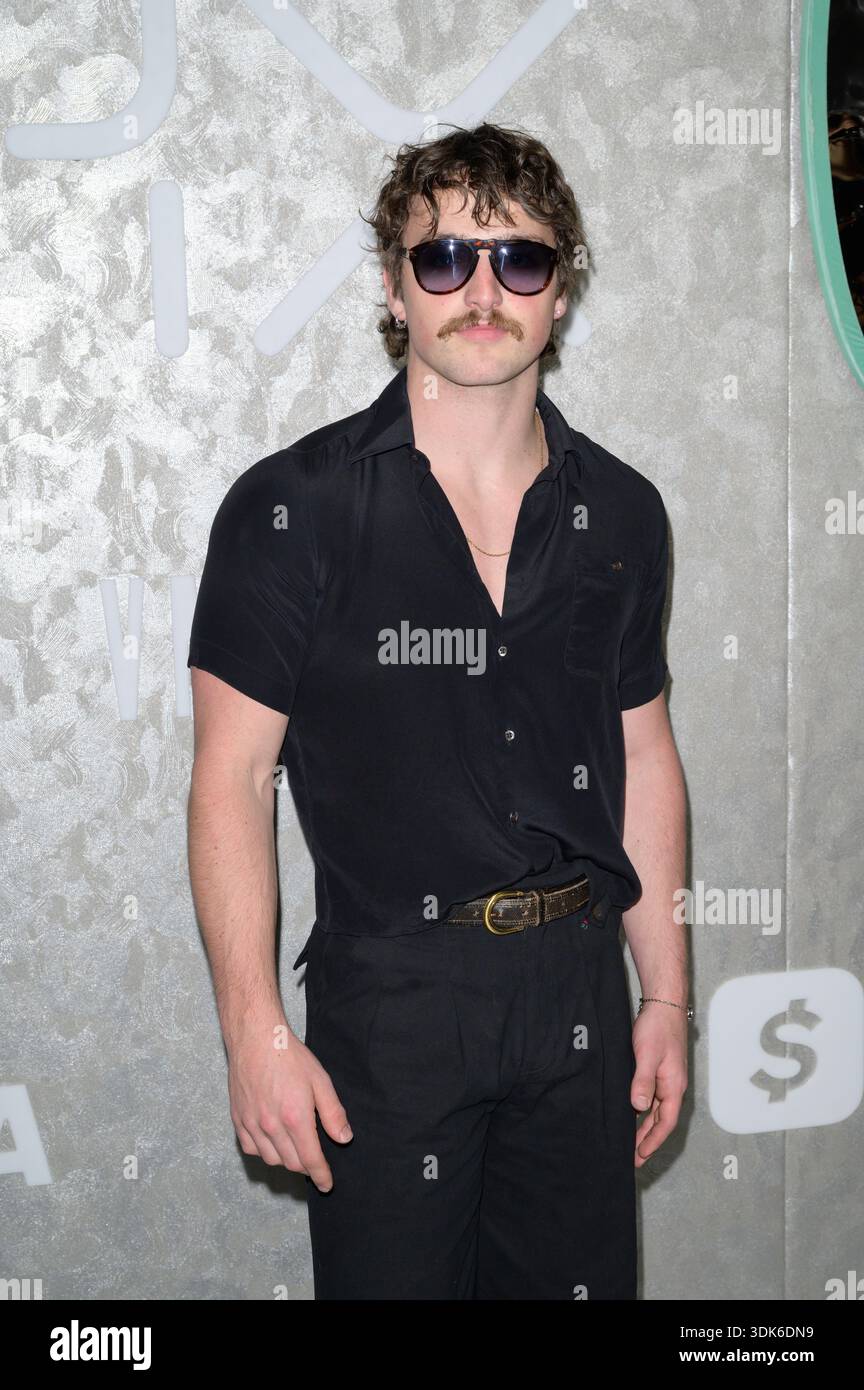 LOS ANGELES, USA. January 29, 2026: Benson Boone at Warner Music Group ...