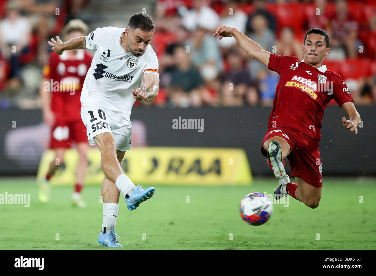 Anthony Caceres of the Bulls during the Men’s A-League Round 15 match ...