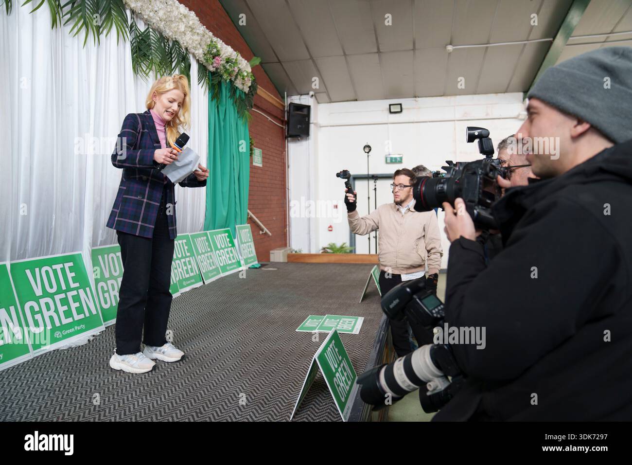 Green Party candidate for the Gorton and Denton by-election Hannah ...