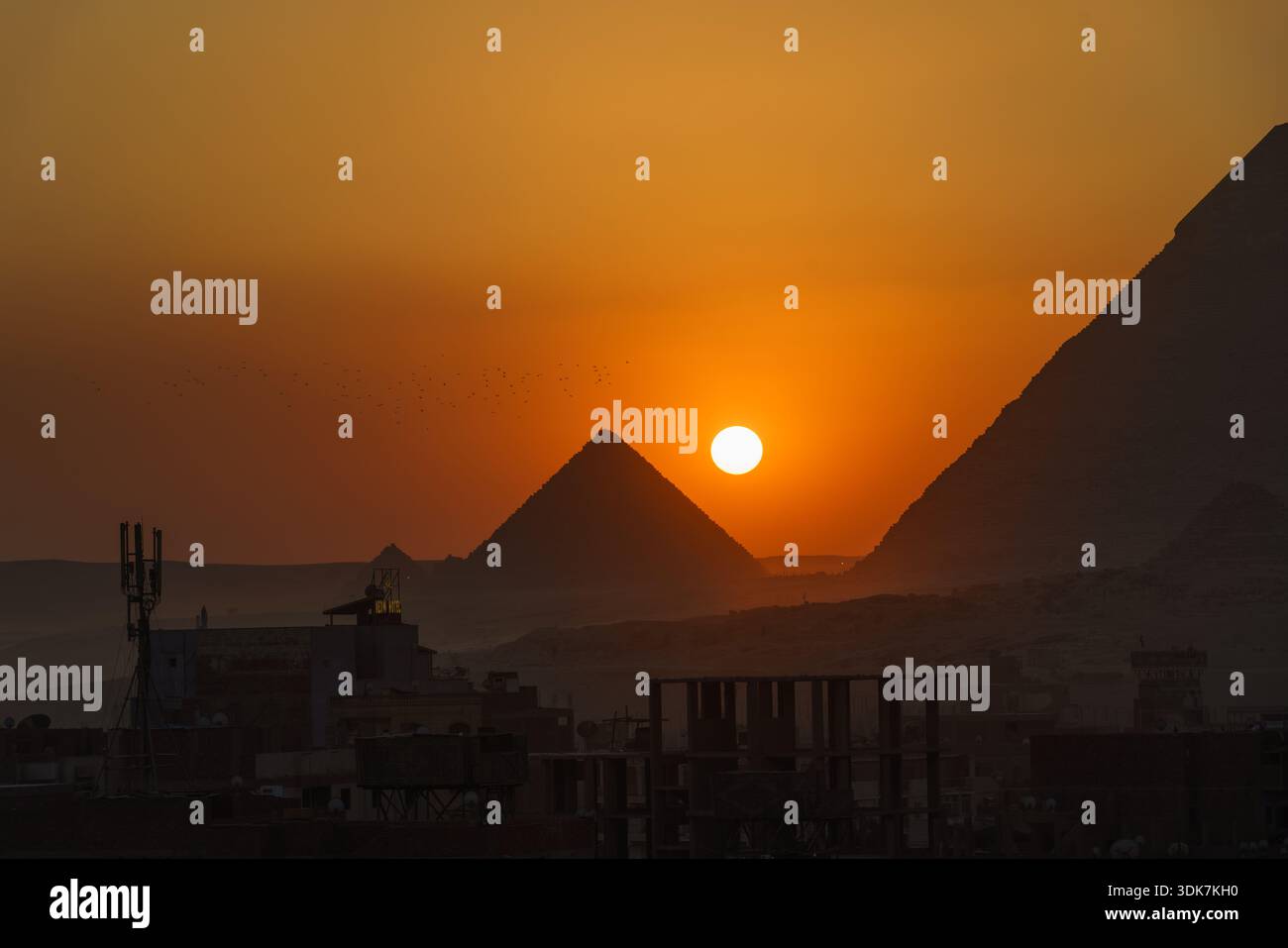 Sunset behind the Pyramids of Giza, Egypt Stock Photo - Alamy
