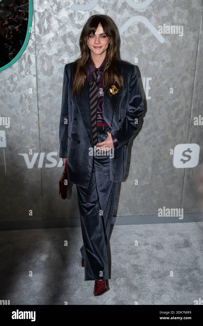 Cara Delevingne, attends the Warner Music Group Grammy Awards Party in ...