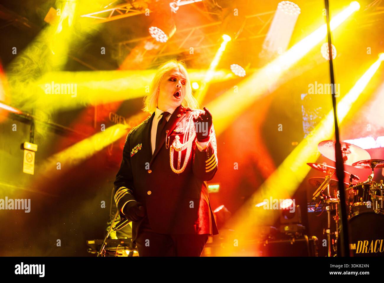 Music Concert - Kim Dracula Kim Dracula Samuel Wellings Milan Magazzini ...