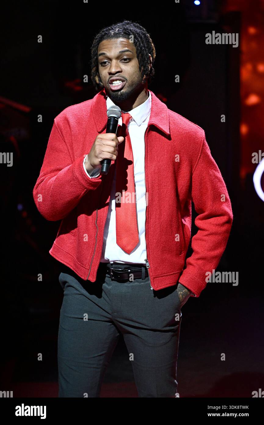 Damar Hamilton attends the American Heart Association's Red Dress ...