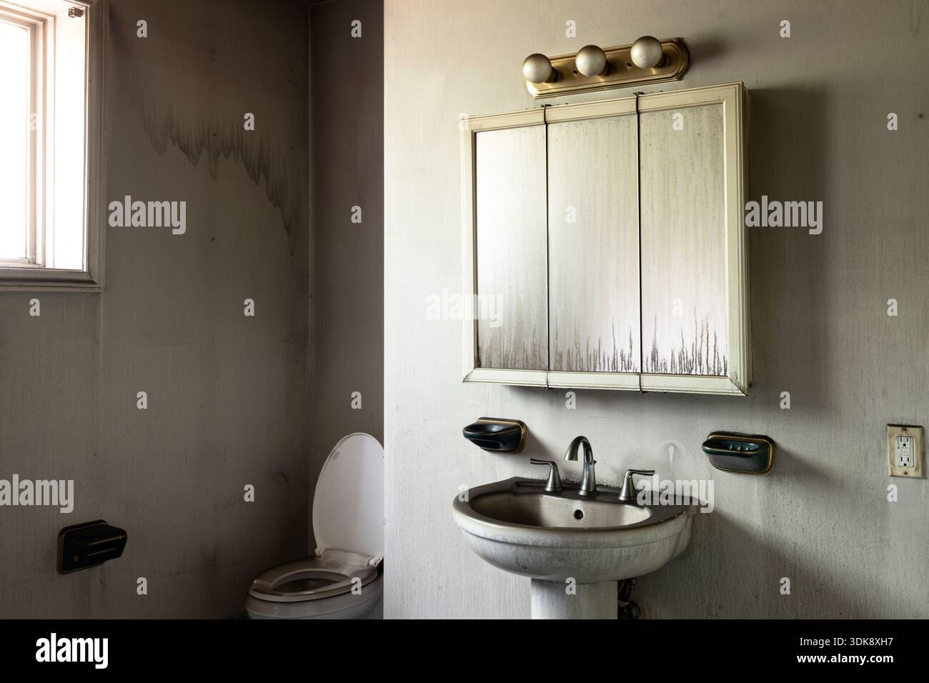 Fire damaged washroom hi-res stock photography and images - Alamy